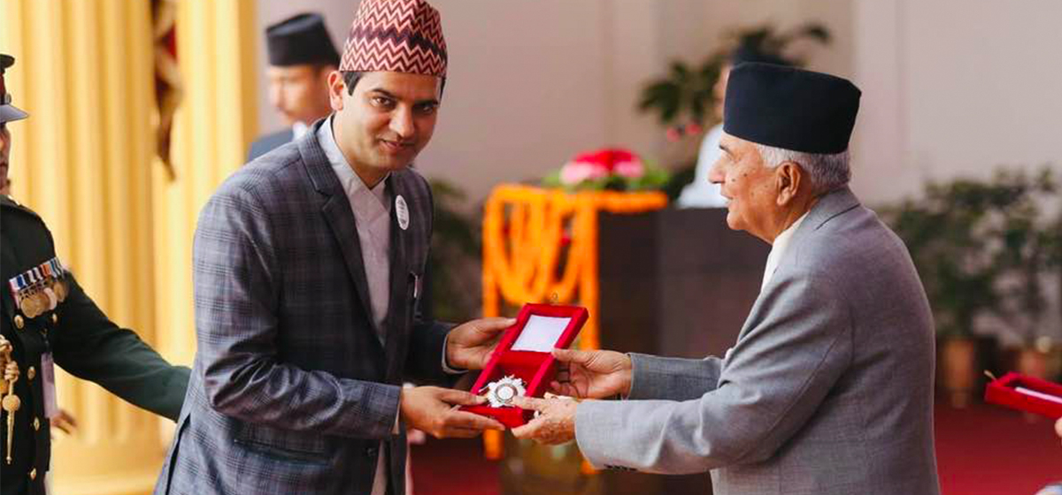 पत्रकार पौडेल जनसेवा श्री पदकबाट सम्मानित « रिपोर्टर्स नेपाल